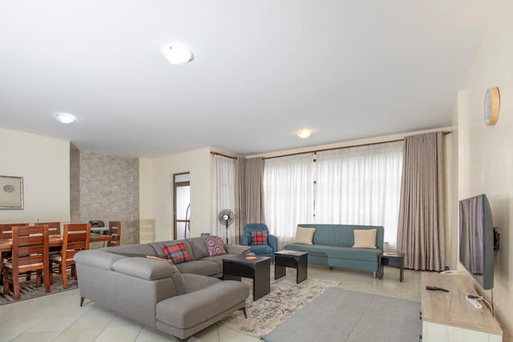 5 Beds|3.5 Ba Great Family-home Westlands Laxcomfy - Nairobi