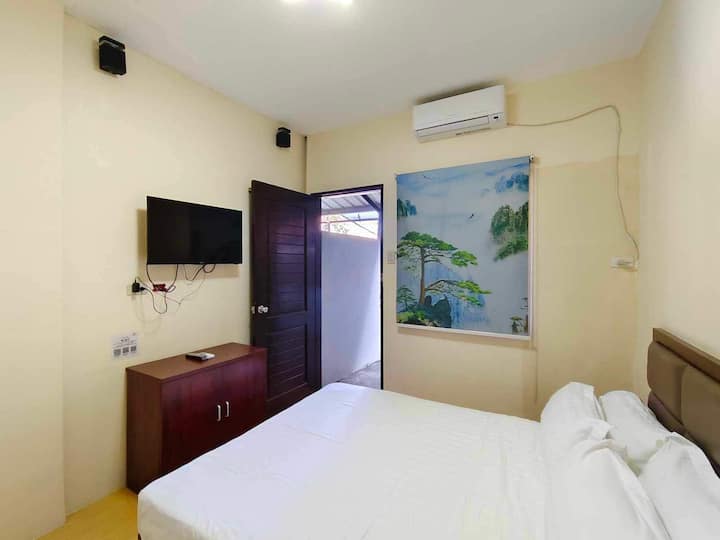 2 Bedroom For Family. 7 Min Walk To Station 3 - Nabas