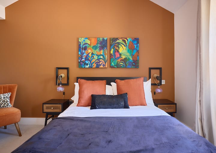 African Sunset By Ritual Stays - St Albans