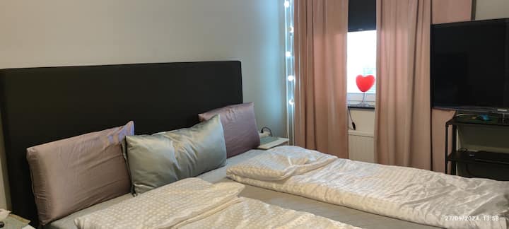 Private Room With Kingsizebed Near Arlanda Airport - Sigtuna