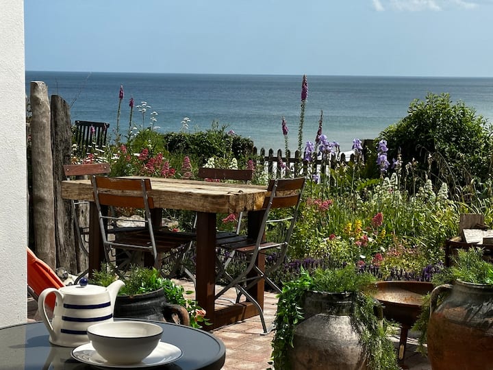 Interior Designers Luxury Seaview Apartment For 2 - Cromer