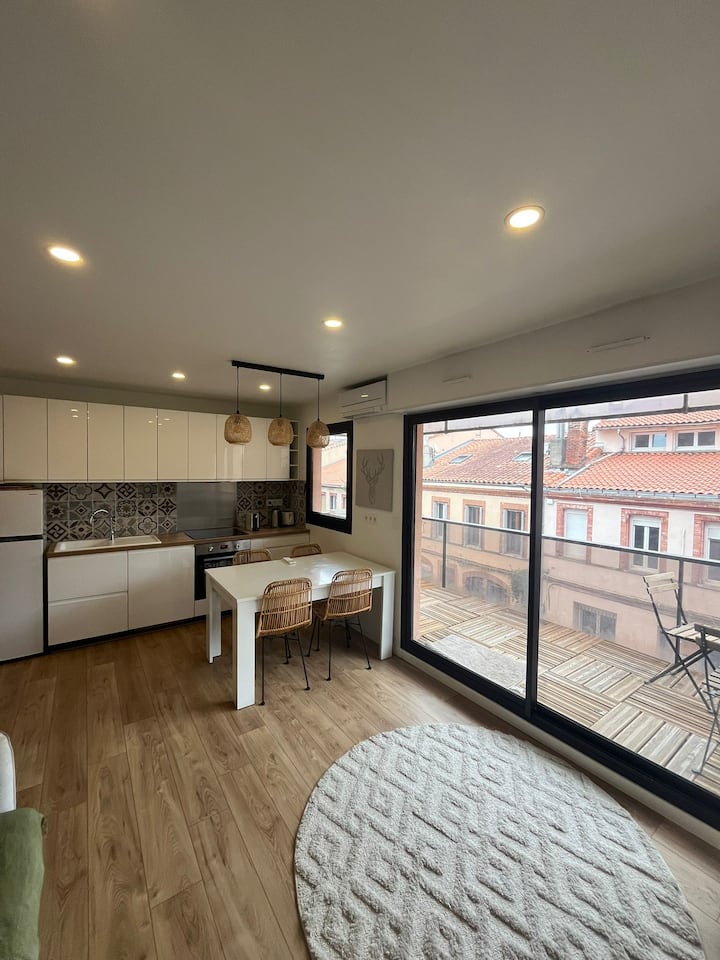 Charmant Appartement Proche Tram/métro + Parking - Toulouse