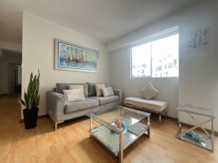 Acogedor Y Espacioso Apartamento-barranco - Lima