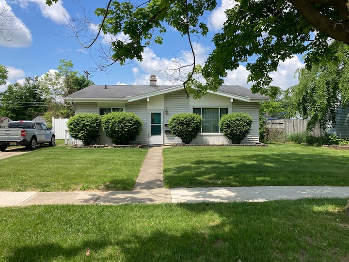 Comfortable Stay In Lansing - Entire Home - 랜싱
