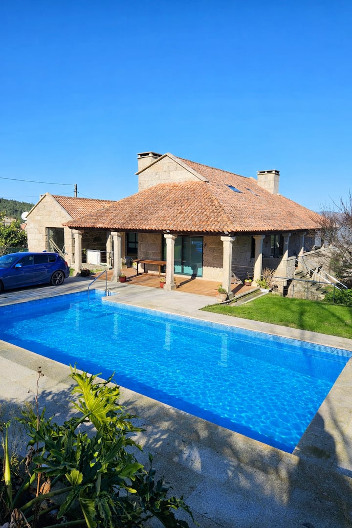 Casa O Campo, Con Piscina Y Barbacoa - Pontevedra
