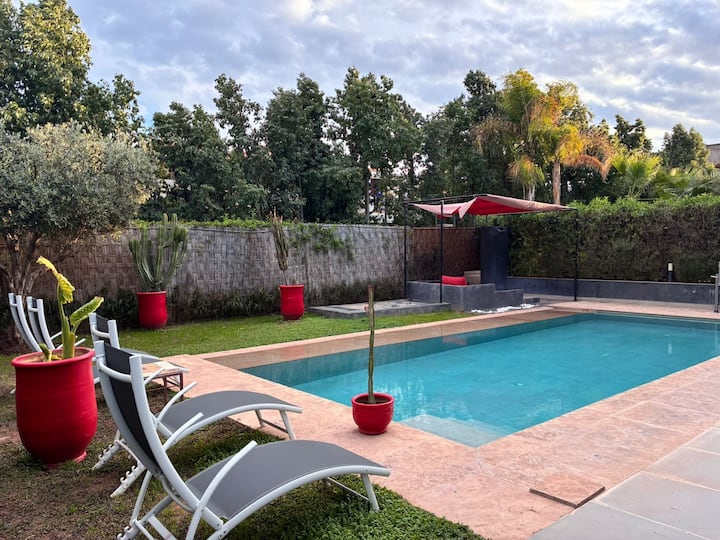Villa Sara Avec Piscine Et Jardin - Marrakech
