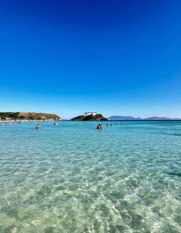 Apartamento 3 Quartos A 600 M Da Praia C/ Garagem. - Cabo Frio