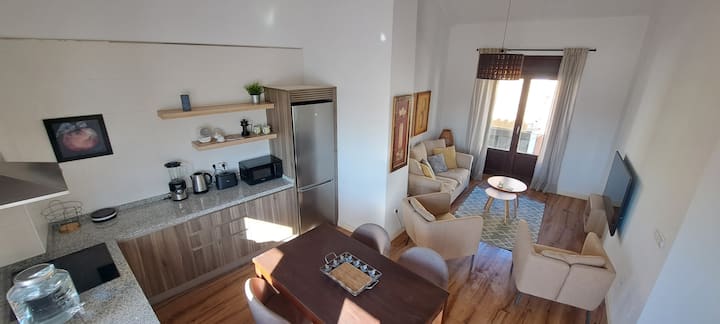 Top-floor ÁTico : Sunny Terrace & Spacious Living - Vélez-Málaga