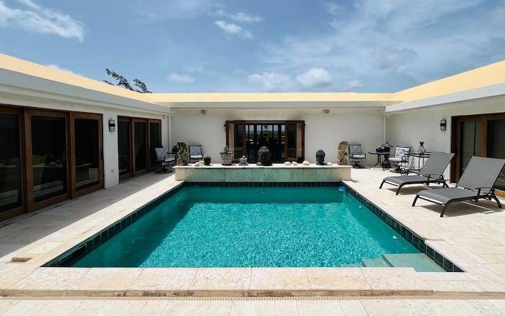 Luxurious Villa Upstairs Level With Pool - U.S. Virgin Islands