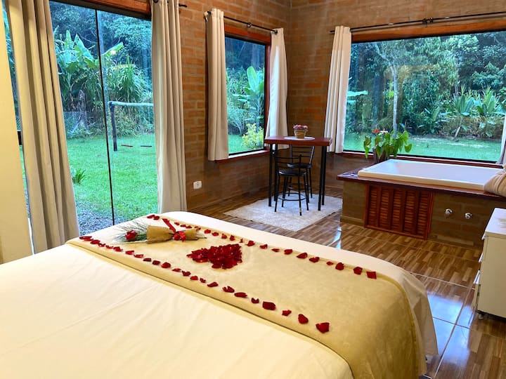 Hidromassagem Com Vista / Lareira E Café Da Manhã - Santo Antônio do Pinhal