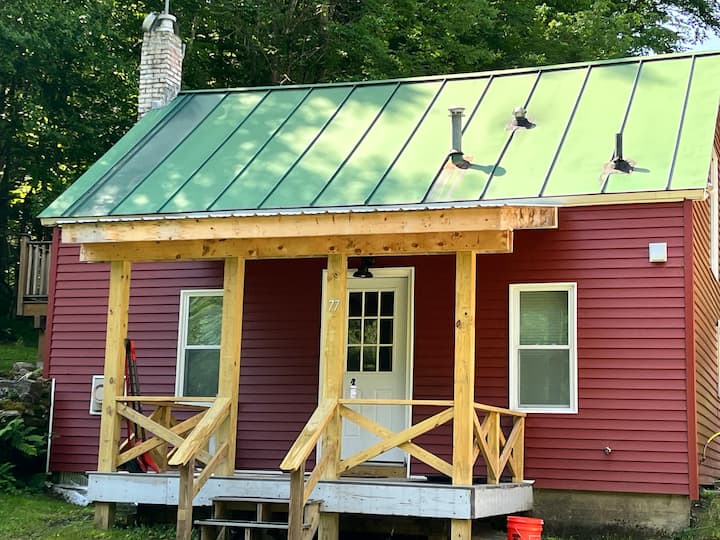 Cute Summer Cottage Near Killington - Woodstock, VT