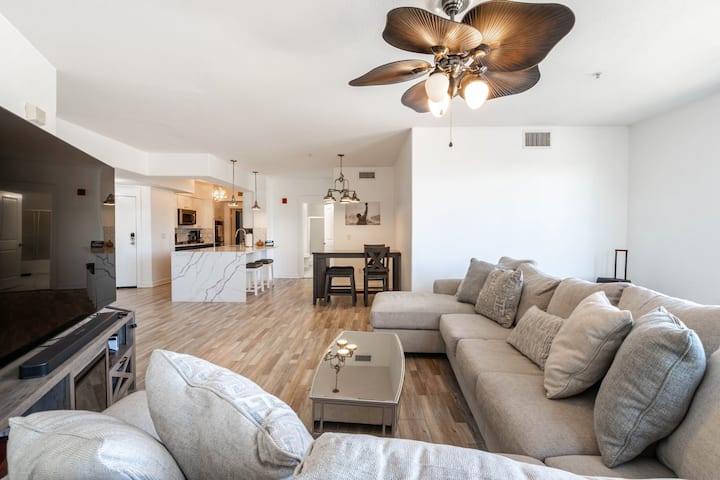 Luxury 3 Bedroom 2 Bath Near Six Flags Magic Mtn - Santa Clarita, CA