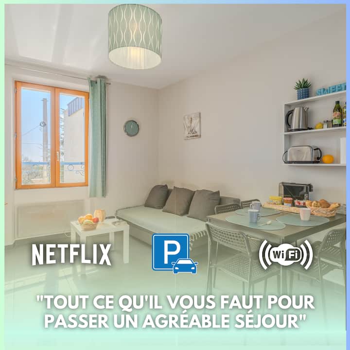 Terrasse, Parking & Wifi – 30 Min Paris/disney - ibis budget Marne la Vallée Chelles