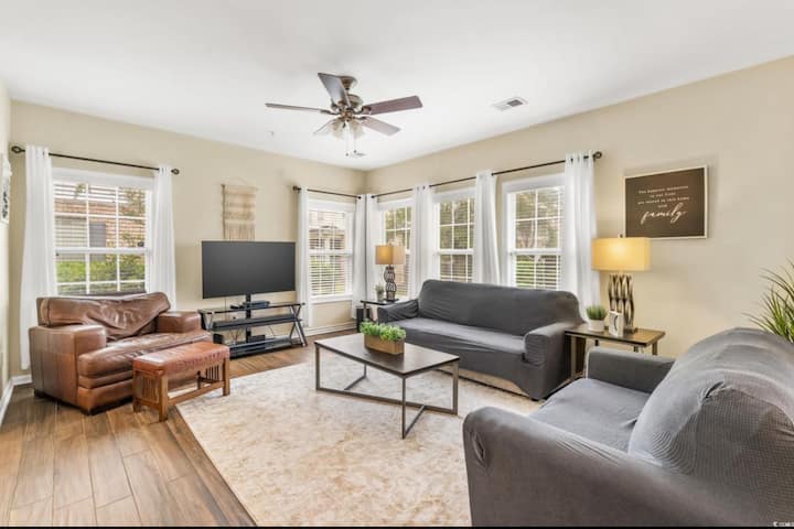 Mid Term Stay For Professionals! - Myrtle Beach, SC