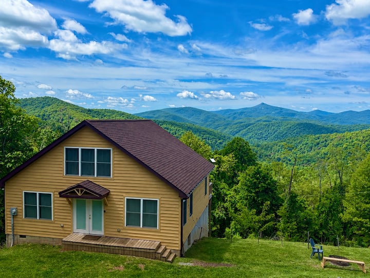 Alpine Point Chalet - Breathtaking Views - Stanley, VA