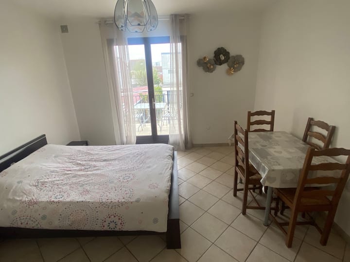Appartement Privé Proche Métro - Rosny-sous-Bois