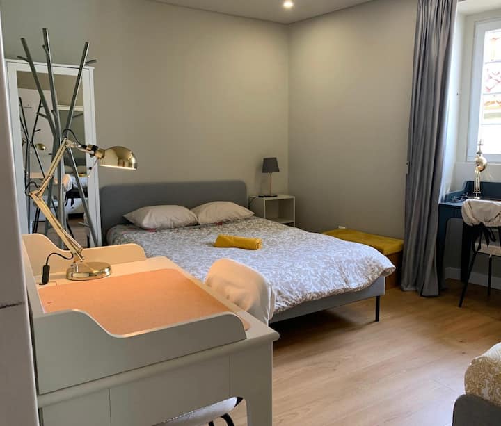 1. Quarto Pedro&ines-  Premium - Coimbra