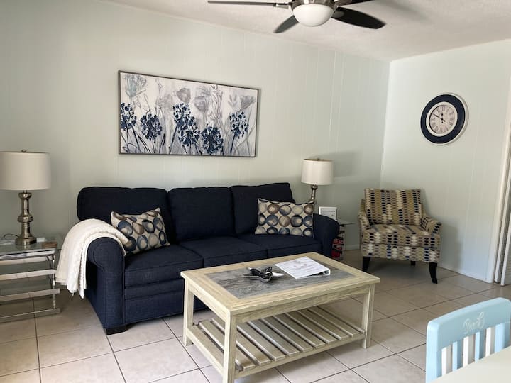 Come To The Sea And Stay On The Key! - Siesta Key, FL