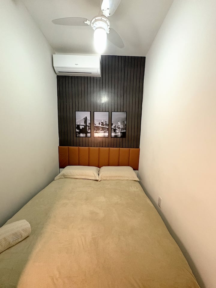 Apartamento De 1/4 Com Ar Condicionado - Lauro de Freitas