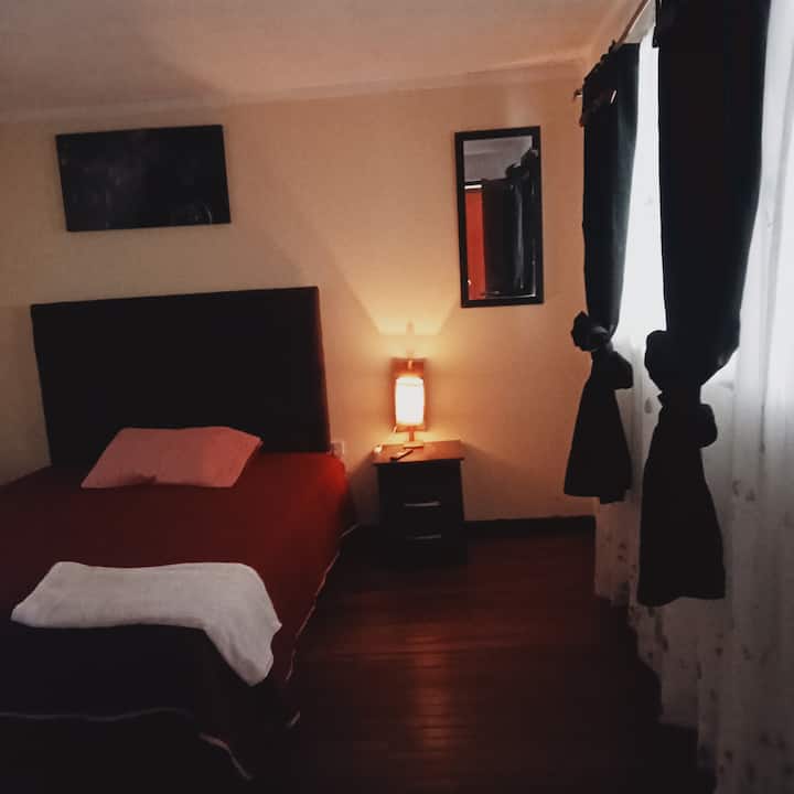 Habitación En Cómodo Apto Cerca Al Aeropuerto. - Bogota