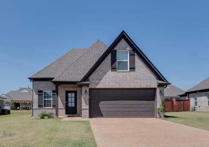 ~Southern~comfort 4bd/2ba~retreat~ - Southaven, MS