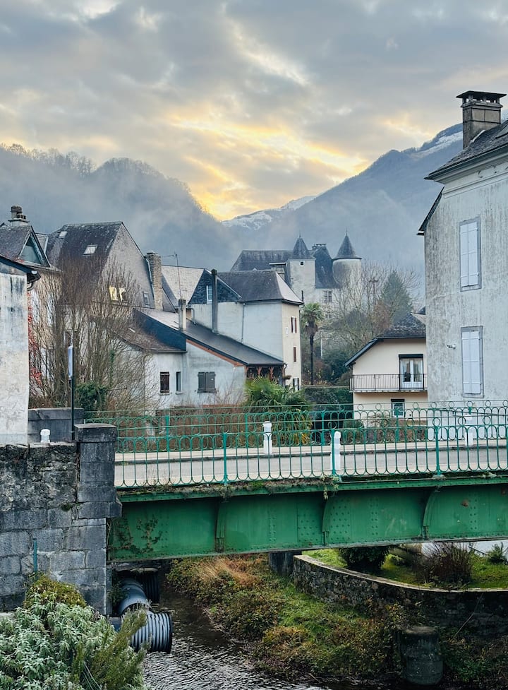 Vue Montagne Au Cœur Du Village - Vallée d'Aspe