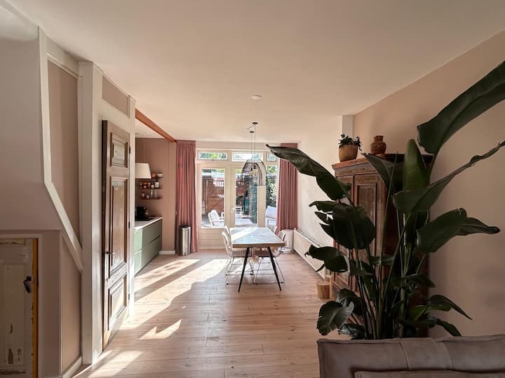 Woning Aan Noorderplantsoen - Groningen