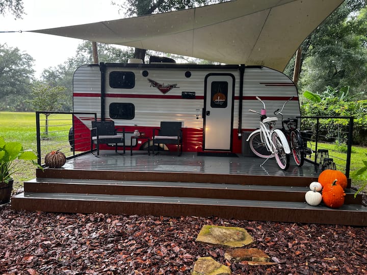 Foxwood Retreat- Luxe Rv Farm Stay By Springs - Apopka, FL