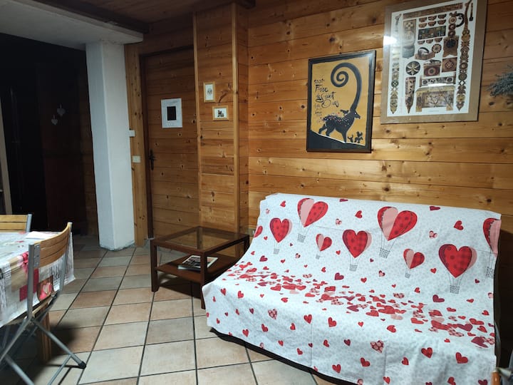 L'angoletto Dei Gatti - Cir Vda_lt_stpierre_0100 - Aostatal