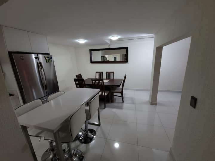 Casa Completa Y Muy Bien Ubicada - Durango