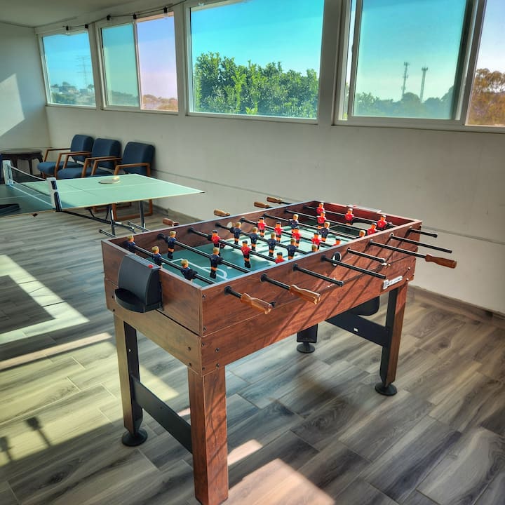 Sleeps 12! Jacuzzi + Game Room | Rosarito Getaway - Rosarito