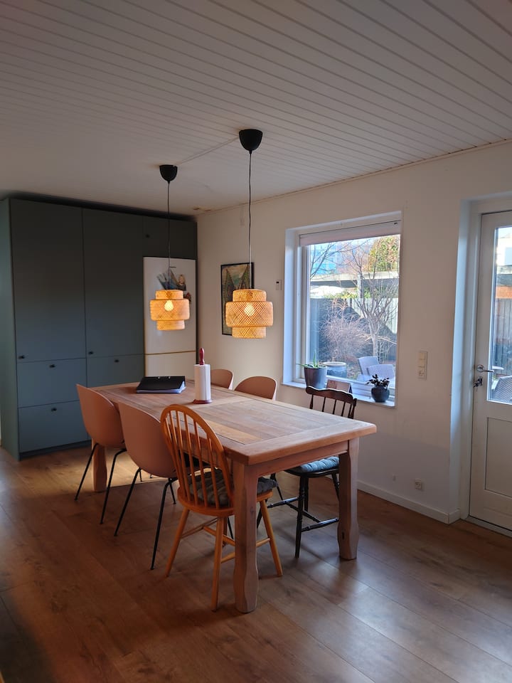 Hyggeligt Helårskolonihavehus - Copenhagen