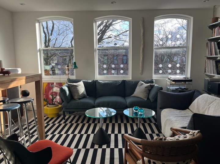 Dreamy Treetop 2 Bedroom - Brooklyn, NY
