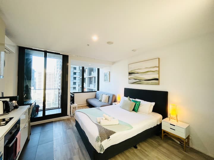 Hdss07/innercbd/1min->station/free(pool/gym/tram) - Melbourne