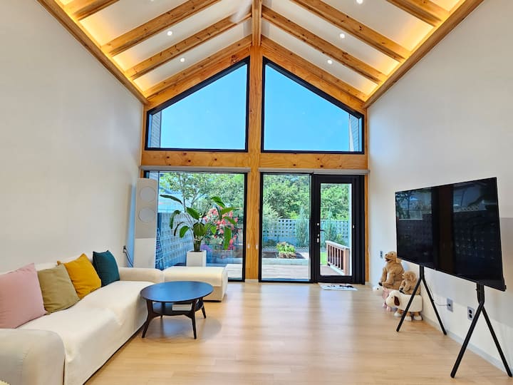 학산스테이-마당과 정원이 있는 프라이빗 전원주택 독채
#휴식 #힐링
#일주일살아보기 - Gangneung-si