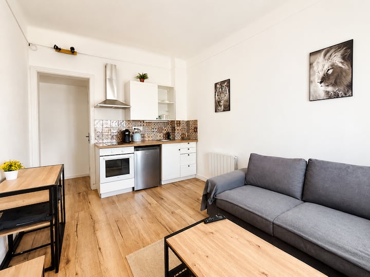 A2d - Small 2-room Apartment, Thermal/artem, Id Check! - Laxou