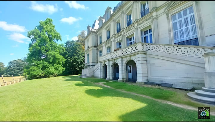 Le Châtelain, 120 M², Boissy-saint-léger - Sucy-en-Brie