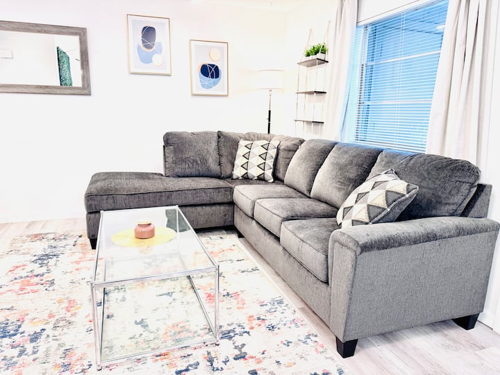 2bd 1ba Serene Foothills Condo - Albuquerque, NM