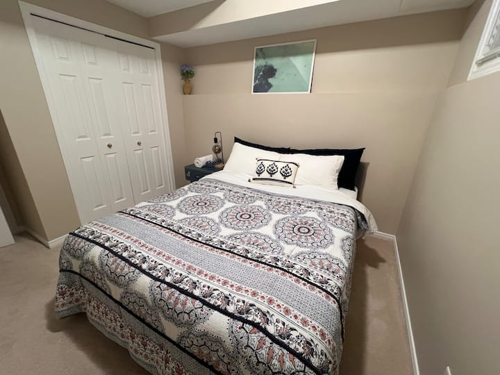 Fully Private Guest Unit 1 Bedroom Free Parking - Ottawa