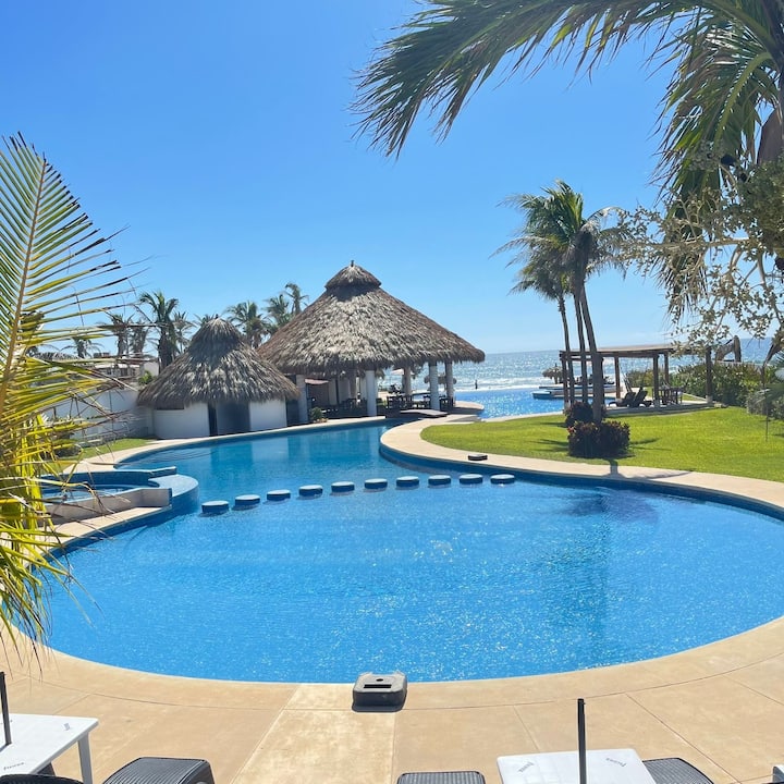 Departamento En Acapulco, Con Club De Playa. - Acapulco