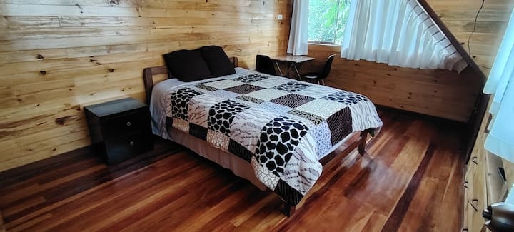 Cabaña "El Oso Andino" C2 Vista Paisajista - Oxapampa