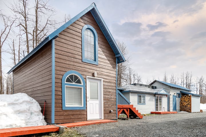 2b Cottage And Hot Tub With Add-on 1b Cabin - Valdez, AK