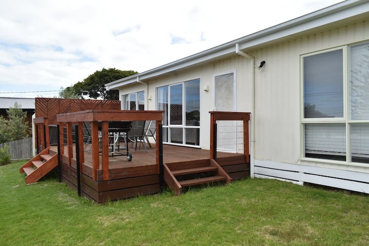 Rye Comfortable And Affordable! - Sorrento