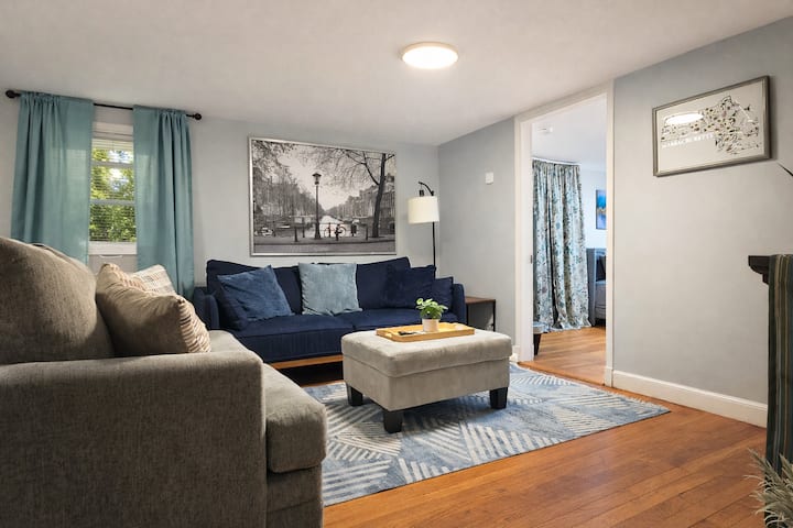 Clean & Cozy 2br Across From Quinsigamond Lake - Shrewsbury, MA
