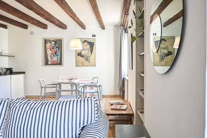 Civico 8 In The Nest Of Antique City Of Verona - Verona