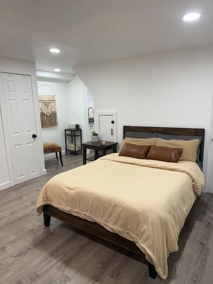 A Studio In Brooklyn - Brooklyn, NY