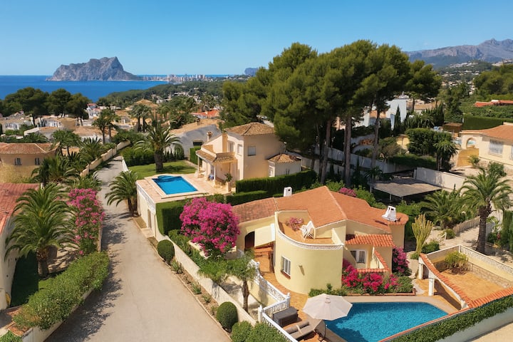 Villa De Las Terrazas - Private Pool And Garden - Moraira