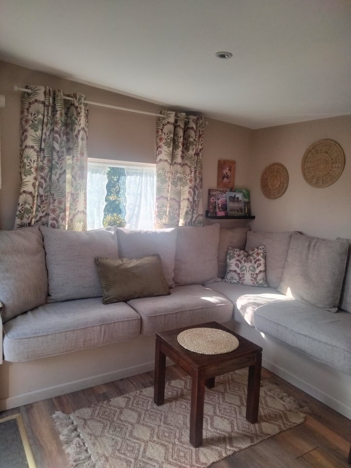 2 Bedroom Cabin In Slane, Irelands Ancient Coast - Irlanti