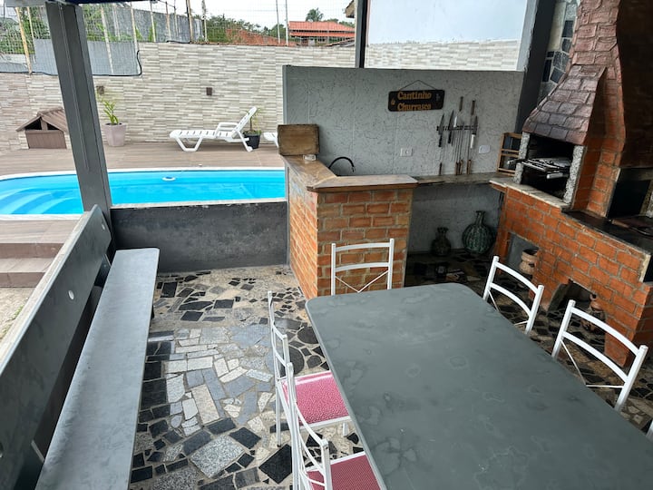 Ampla Casa De Praia C/ 4 Suítes, 10 Min Da Cocanha - Caraguatatuba