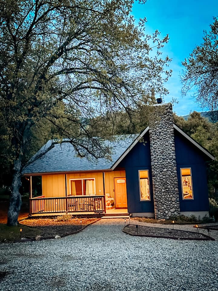 Washburn Cabin With Pool & Spa, 5 Mins To Sequoias - Sequoia National Park